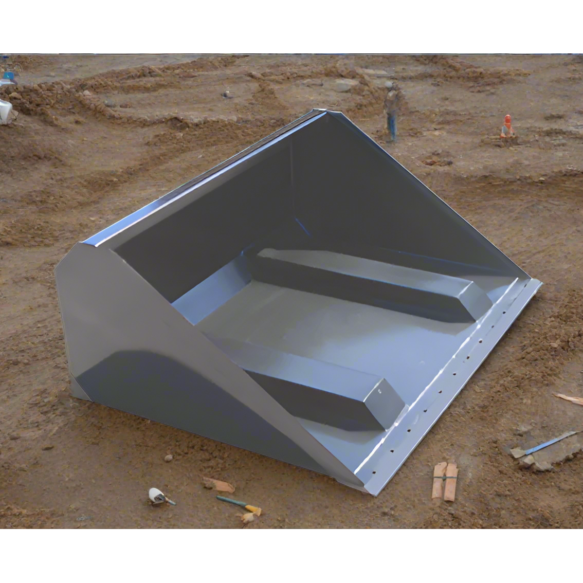 Extended Fork Slot Bucket | 32.5'' Height | Haugen Attachments — Prime ...