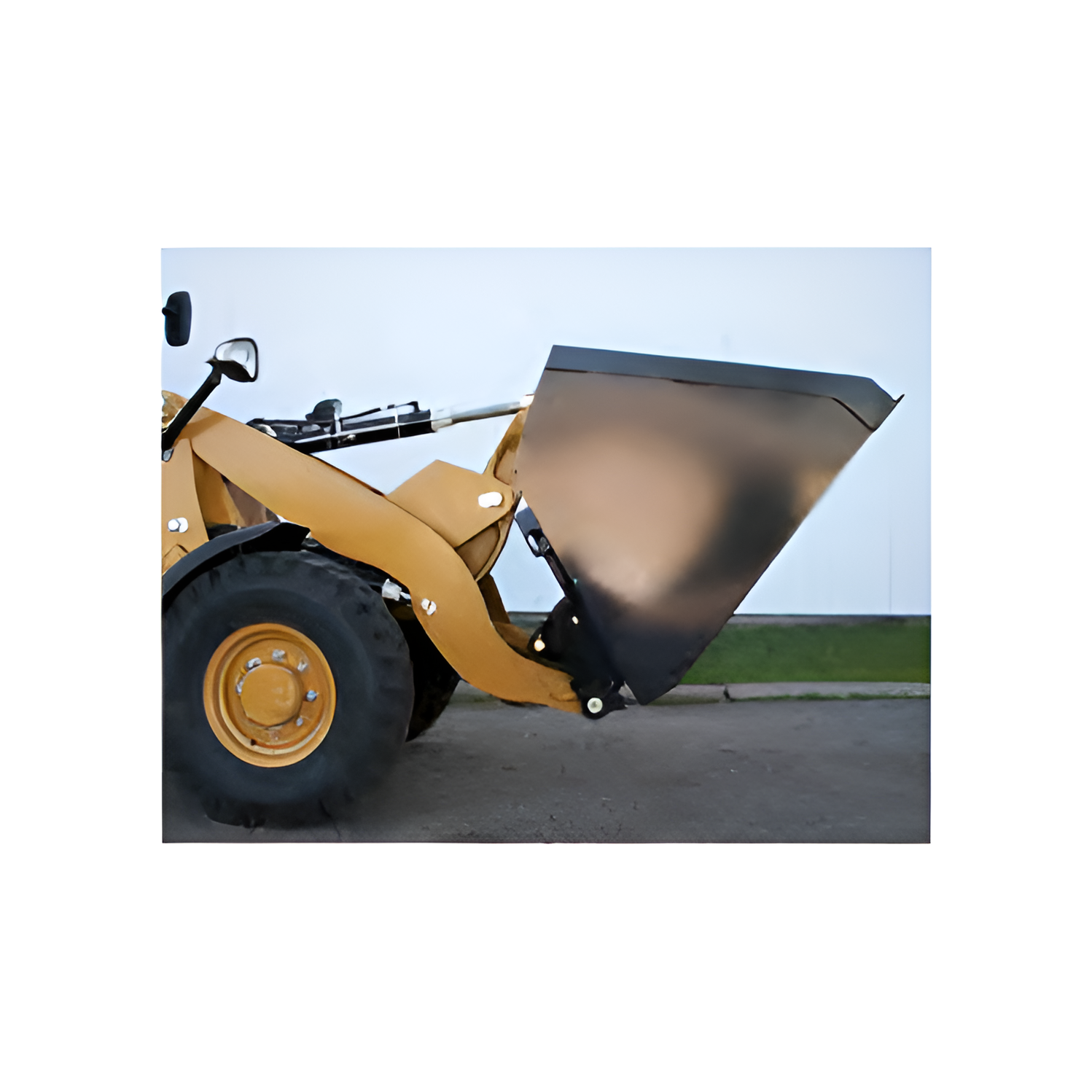 Fertilizer Bucket | High Capacity | Haugen Attachments — Prime ...