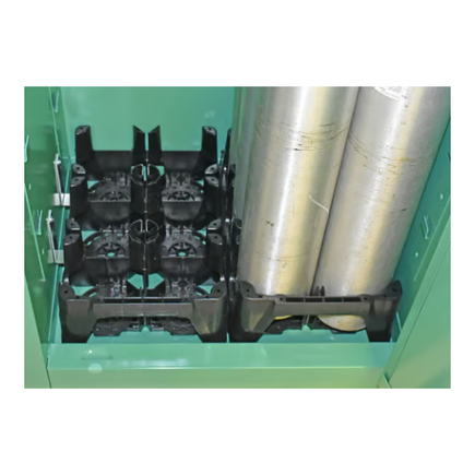 Medical Gas Cylider Storage Cabinet | 4 Capacity | D,E Oxygen | Self-L ...